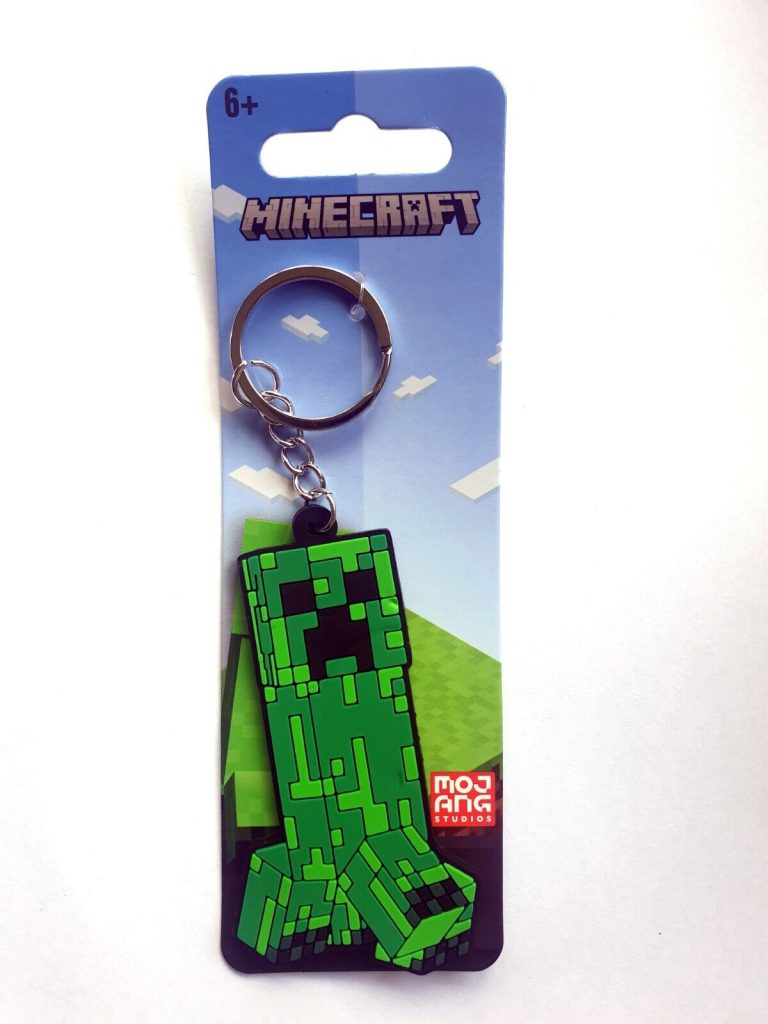 Assortment of Minecraft Keyrings Bundle Deal – Getretro